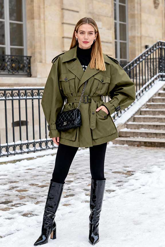 18 Knee-High Boot Outfits to Rock Winter Style with Effortless Glam